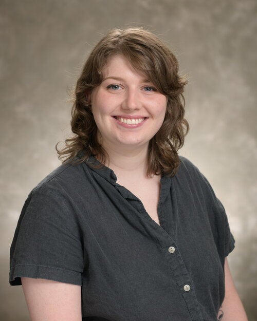 Elizabeth Thayer | School of Molecular & Cellular Biology | UIUC