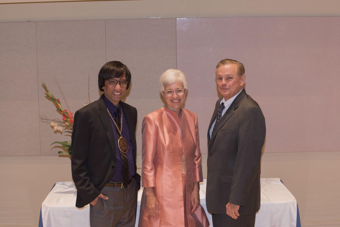 GIVE to Unconventional Wisdom: Spotting HIV in the Blood | School of ...